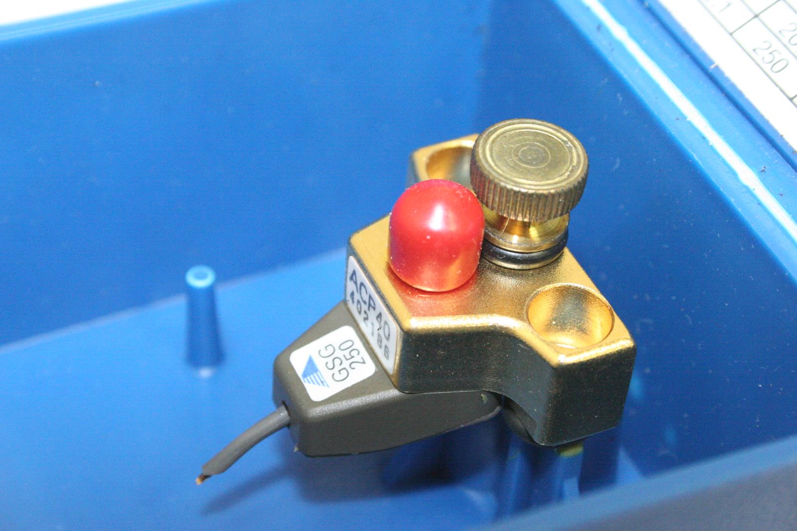 Semiconductor & PCB Manufacturing Equipment Cascade Microtech Microprobe ACP40 GSG 150 n5sensors.com